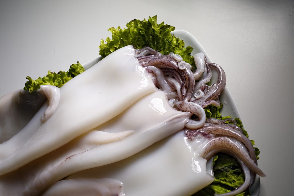 Calamares rellenos de lentejas salteadas – FUNDACIÓN DIETA MEDITERRANEA